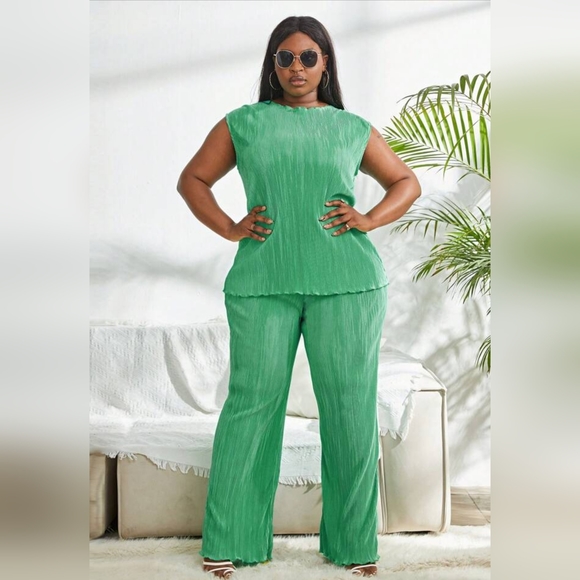 SHEIN | Pants & Jumpsuits | Pliss Pant Set Plus | Poshmark